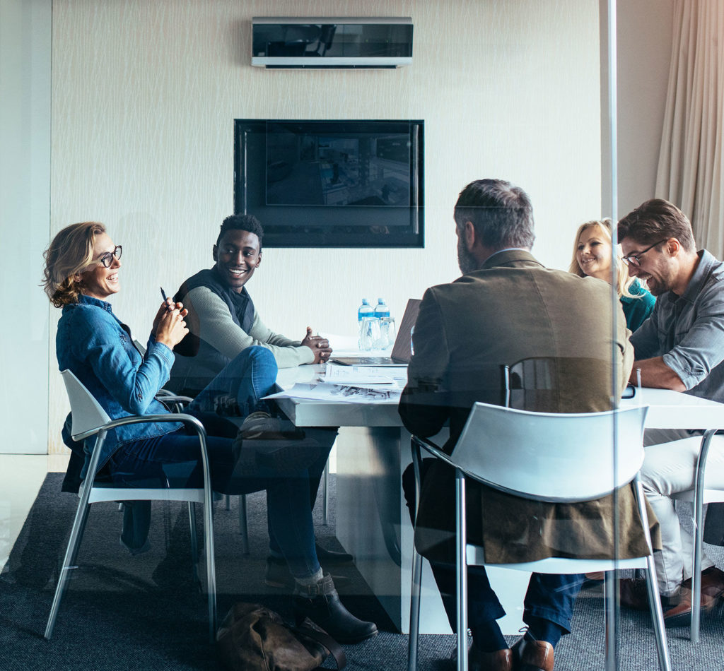 ADSTRIVER • SOLUTIONS MARKETING MARKETING DIGITAL